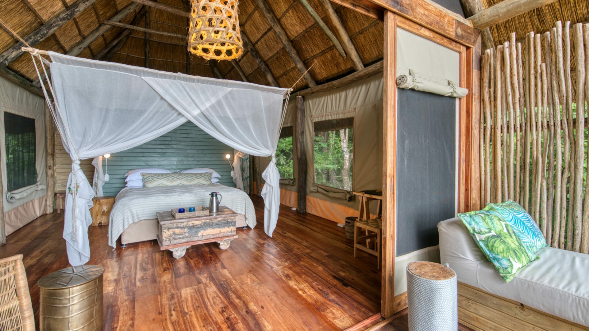 Mbali Mbali Mahale Lodge | Tanzania | SAFARI FRANK