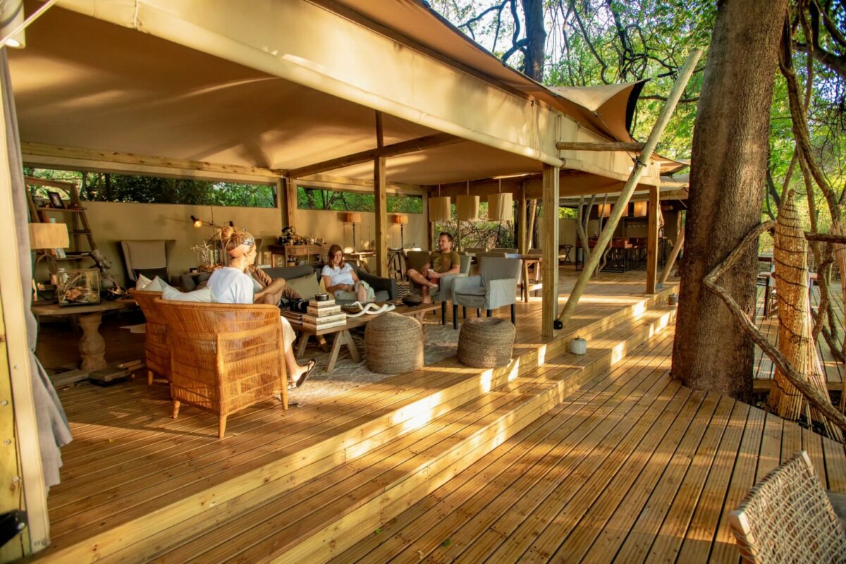Tsowa Safari Island | Zambezi National Park | SAFARI FRANK